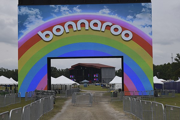 Bonnaroo crowd estimates back near 80,000 sellout mark | Chattanooga ...