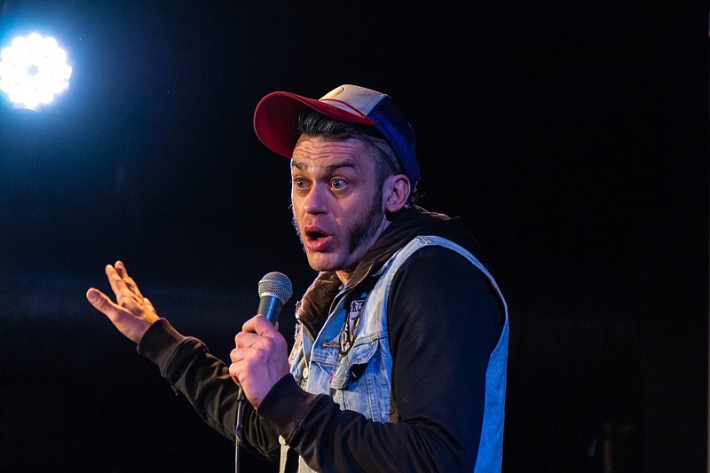 Cause for Laughs: DJ Lewis headlines benefit for Alice Fund at Comedy ...