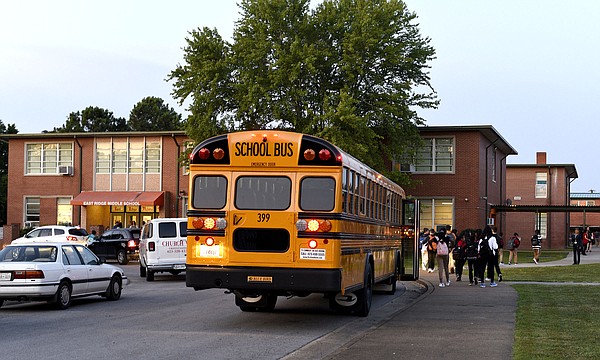 Students go back to school across Hamilton County [photos ...