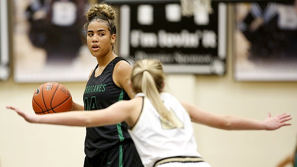 Madison Hayes, Treasure Hunt and Kamilla Cardoso are candidates for ...