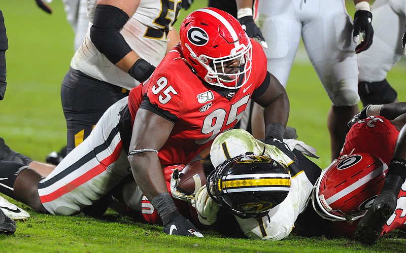 Georgia defensive tackle Devonte Wyatt arrested on three misdemeanor ...