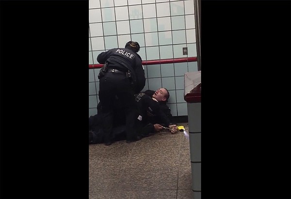 Chicago mayor: Police shooting video 'extremely disturbing ...
