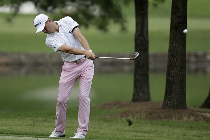 5-at-10: Day 4 in paradise, A beach trip check mark, Golf contest ...