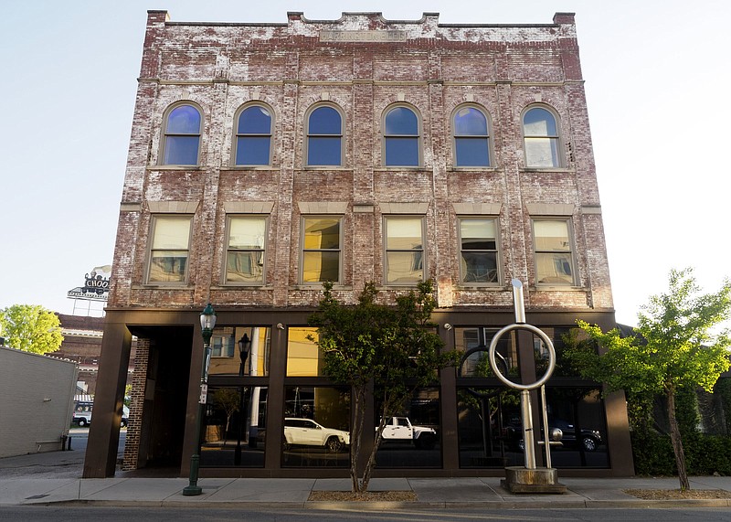Main street style: A 121-year-old building on Chattanooga's Southside ...
