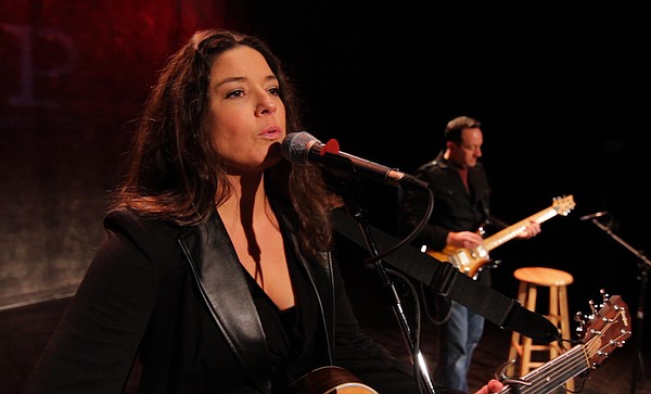 Chattanooga musician Jennifer Daniels to celebrate new book, album at ...