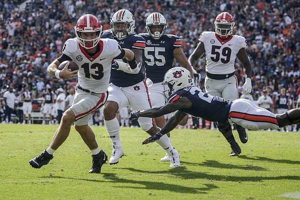 Georgia Bulldogs No. 1 in AP Top 25 for first time in more than a ...