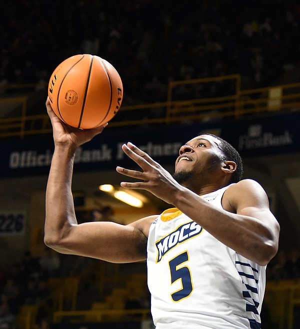 UTC men hang on for hard-earned win at VMI | Chattanooga Times Free Press