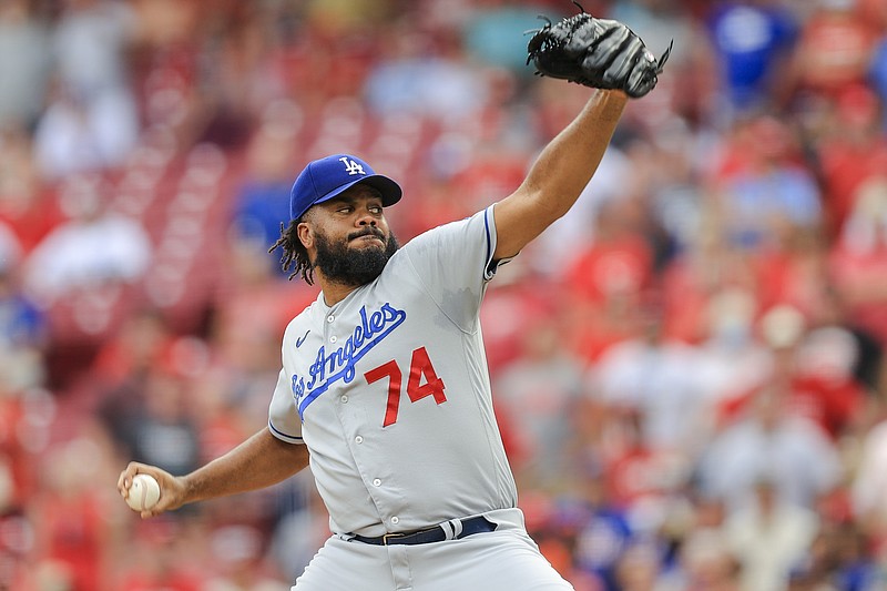 Braves sign closer Kenley Jansen on one-year deal to join loaded ...