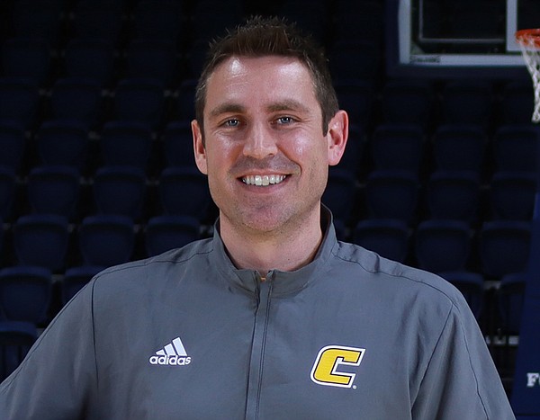UTC hires Virginia Tech assistant Shawn Poppie as women's basketball ...