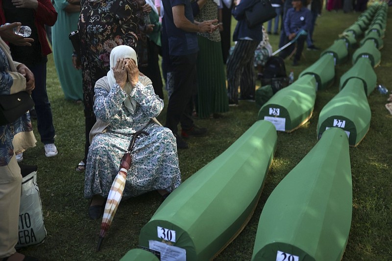 Thousands in Bosnia commemorate 1995 Srebrenica massacre | Chattanooga ...