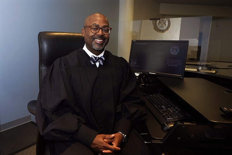 Detroit cash bail reforms to strike at racial inequality | Chattanooga ...